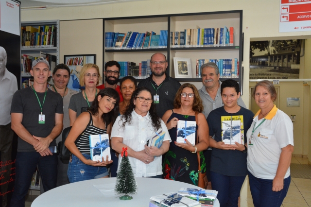 Lençóis Paulista - BMOL premia leitores mais assíduos em 2019